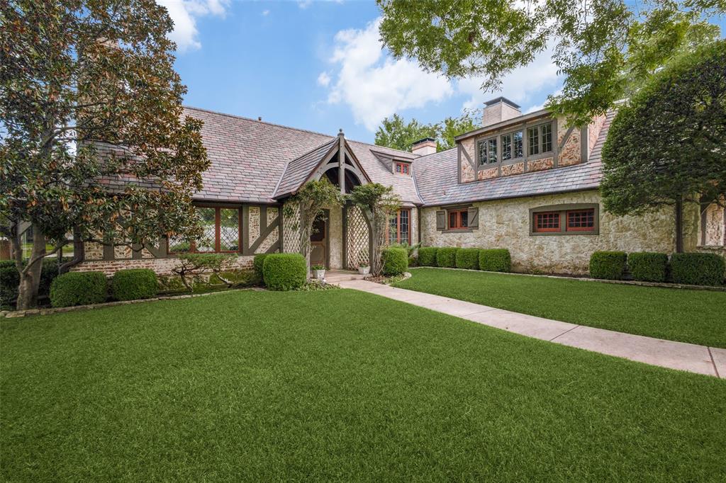 2530 Hillside Drive, Dallas, TX 75214 | Compass