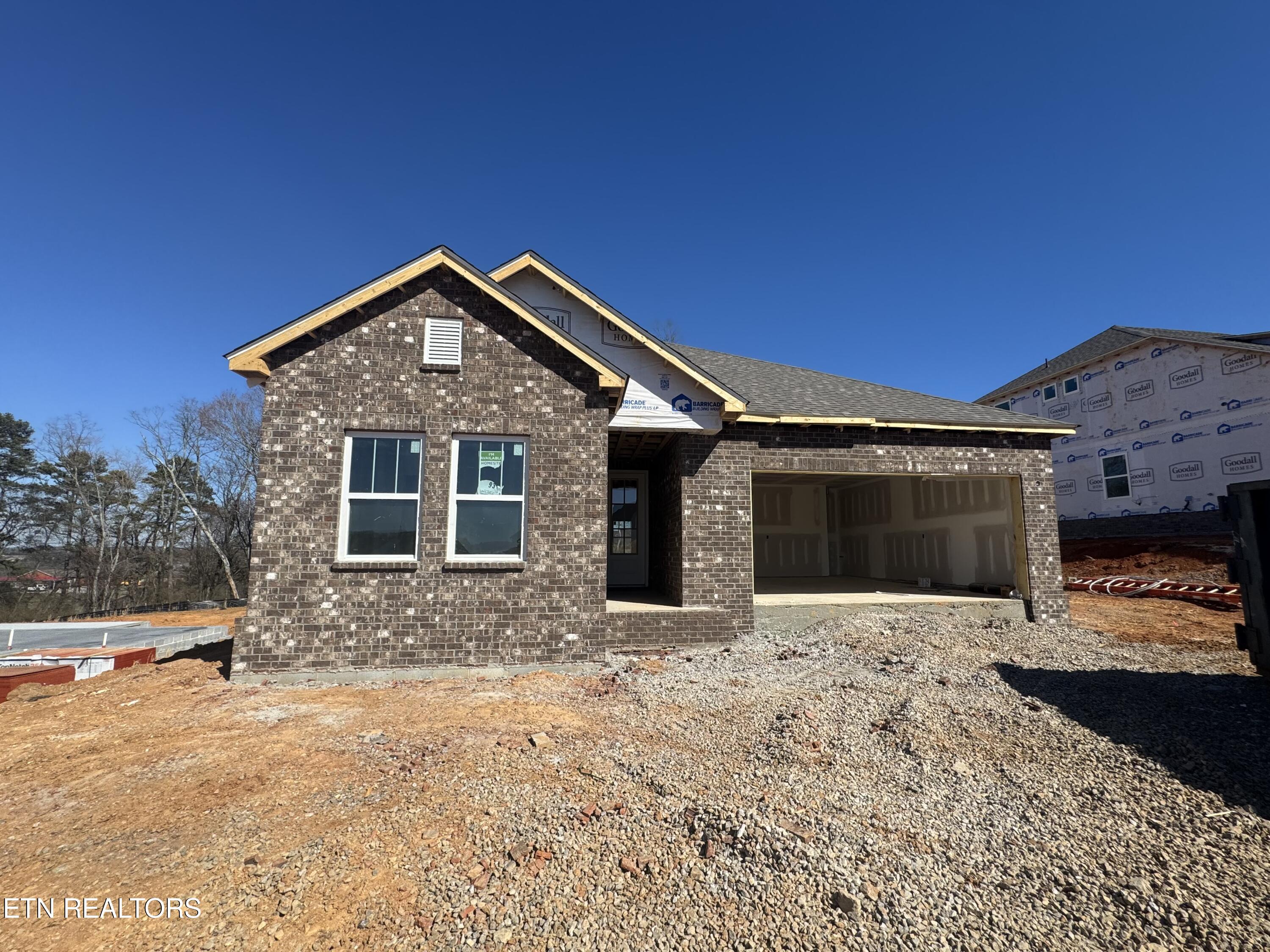 365 Sugar Maple Trl, Lenoir City, TN 37771 | MLS #1290847 | Compass