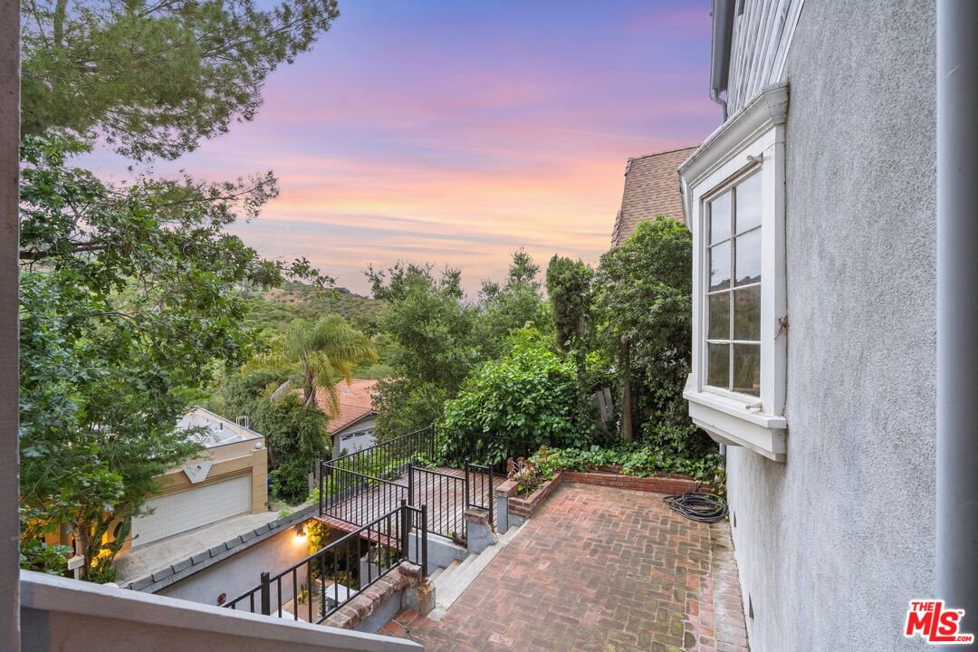 3812 Shannon Road, Los Angeles, CA 90027 | Compass