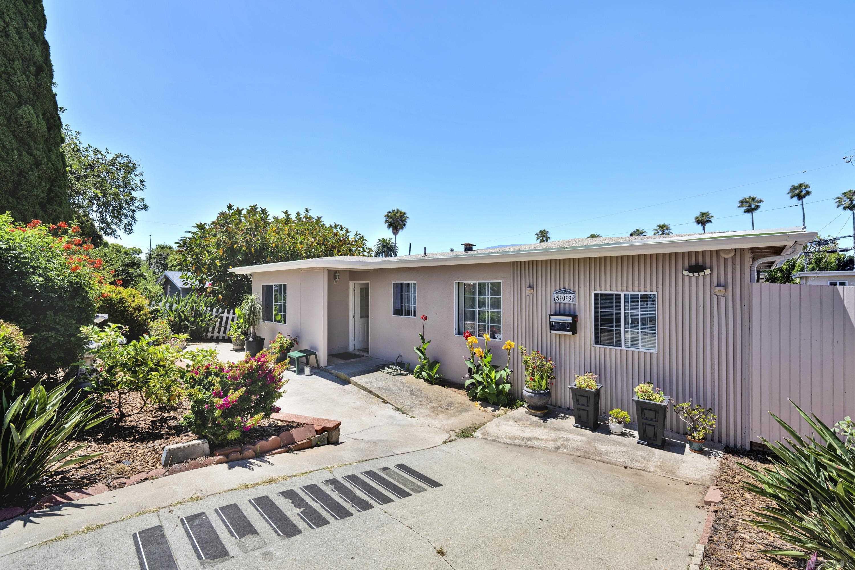 509 N Horne St, Oceanside, CA 92054 | MLS #250034065 | Compass