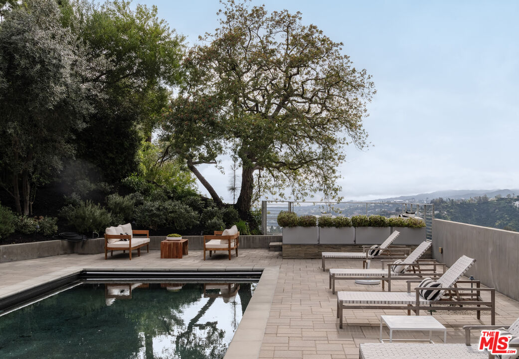 1575 Carla Ridge, Beverly Hills, CA 90210 | MLS #25520841 | Compass