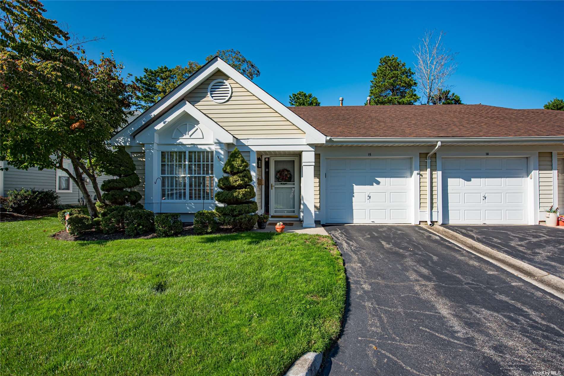 15 Wainscott Court, Unit 15, Ridge, NY 11961 | Compass