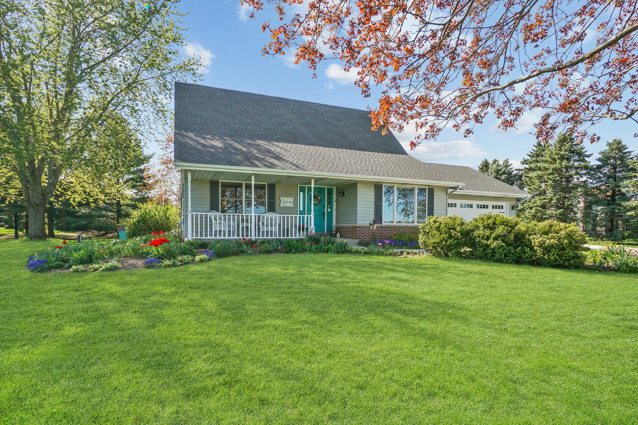 Five Lake Five Road, Hartland, WI 53029 | Compass