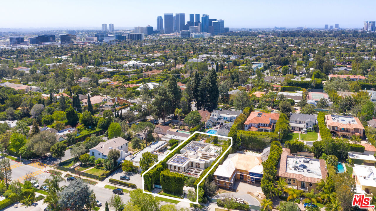 705 North Rexford Drive, Beverly Hills, CA 90210 | Compass