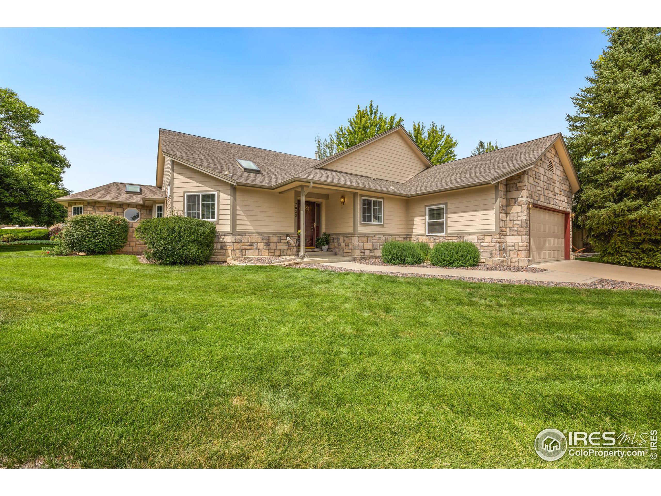 7033 Johnson Circle, Niwot, CO 80503 | Compass