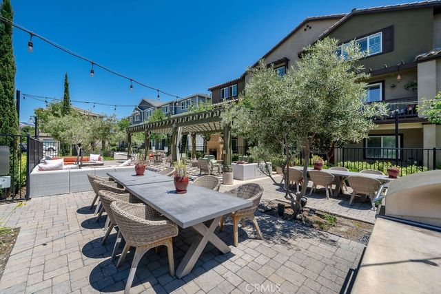 Kym Talbert, Real Estate Agent - Compass