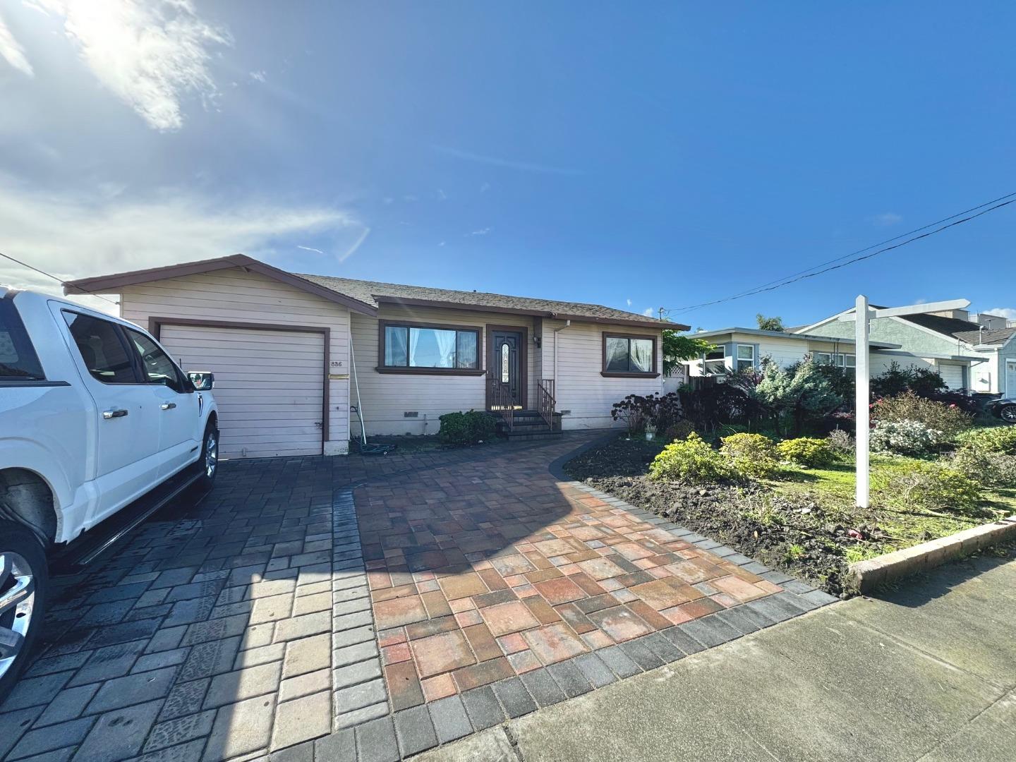 836 Acacia Avenue, Sunnyvale, CA 94086 | Compass