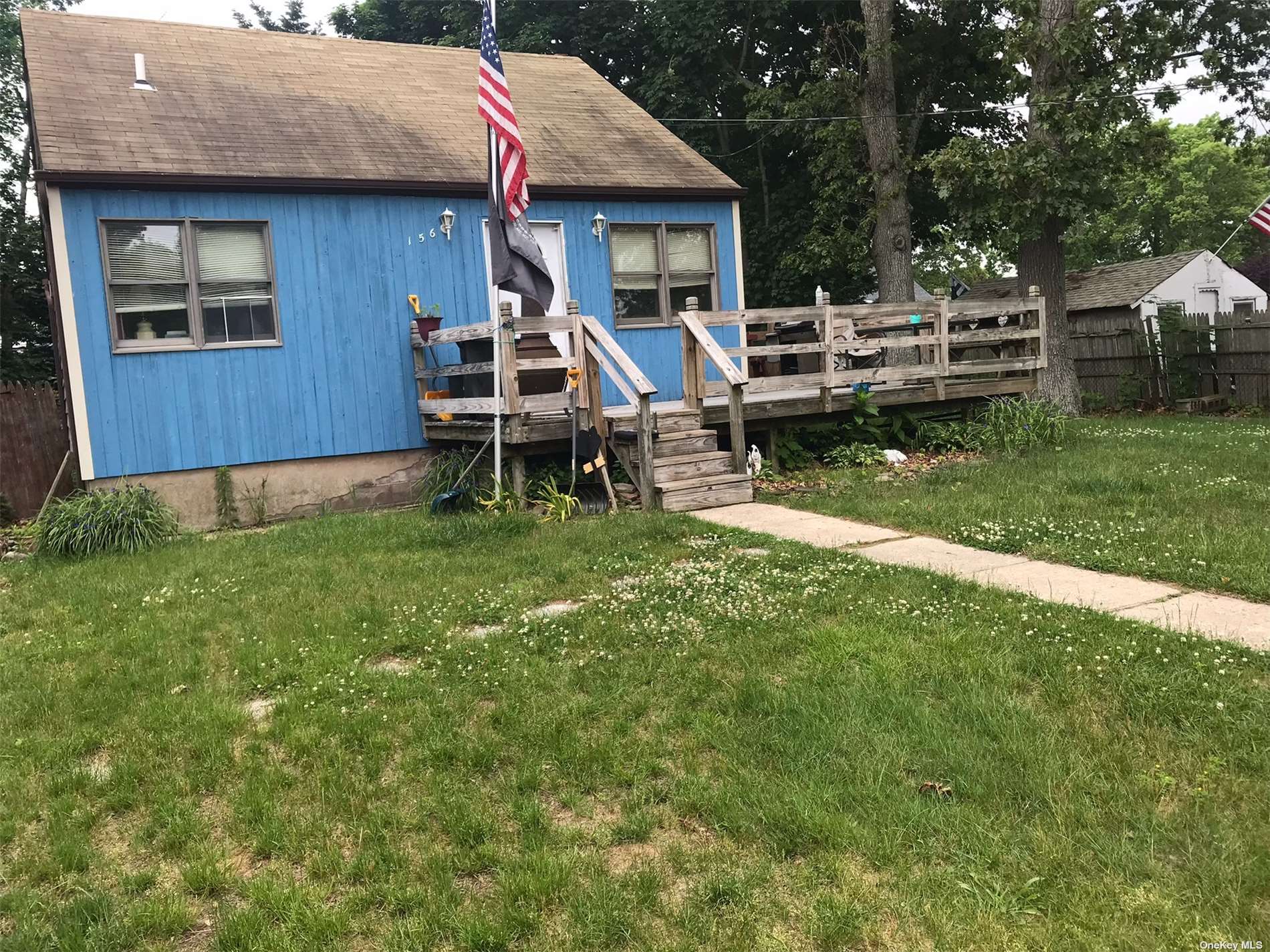 156 Coates Avenue North, Holbrook, NY 11741 | Compass