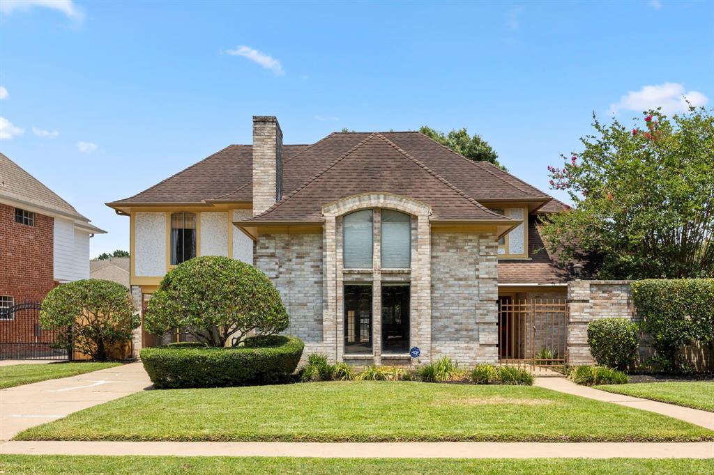 931 Mockingbird Way, Sugar Land, TX 77478 | Compass