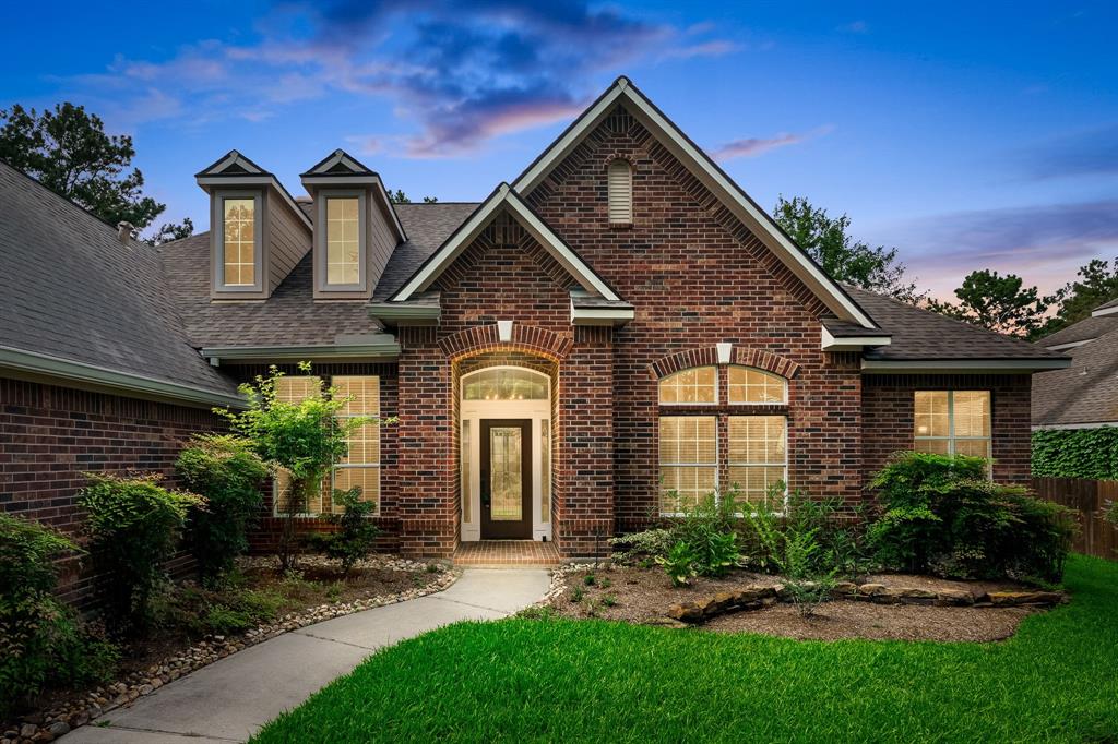 14 Villa Canyon Place, The Woodlands, TX 77382 | Compass