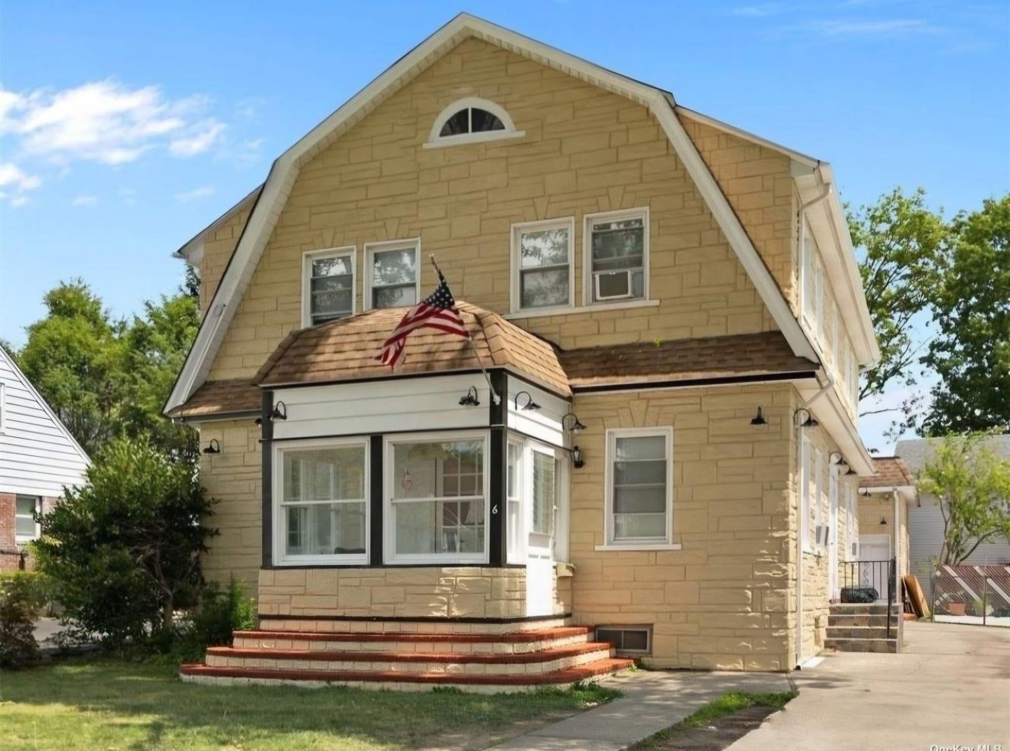 6 Covert Ave, Garden City, NY 11530 | MLS #868608 | Compass