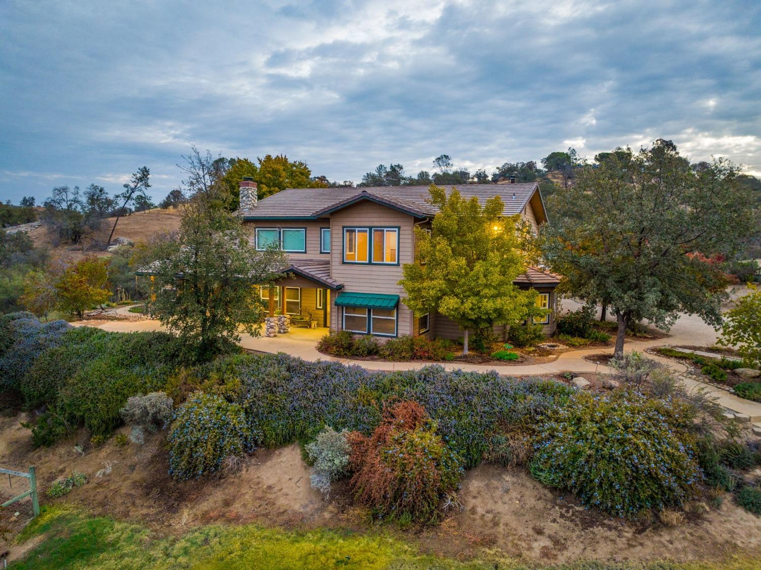 48044 Hildreth Road, Friant, CA 93626 | Compass