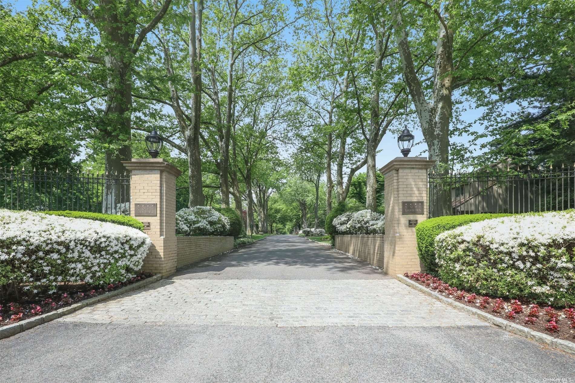 15 Water's Edge, Unit 15, Glen Cove, NY 11542 | Compass