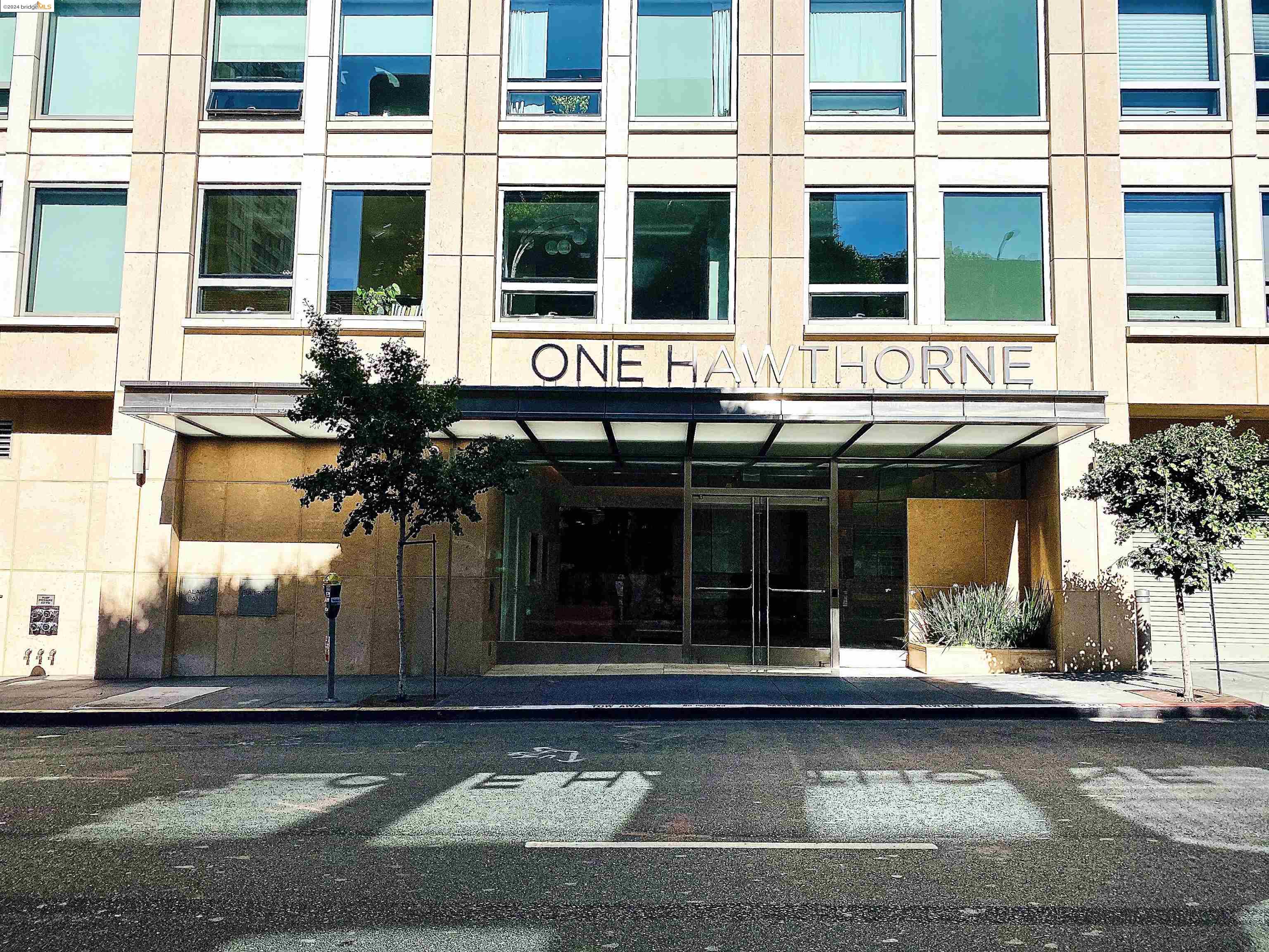 1 Hawthorne Street, Unit 14C, San Francisco, CA 94105 | Compass