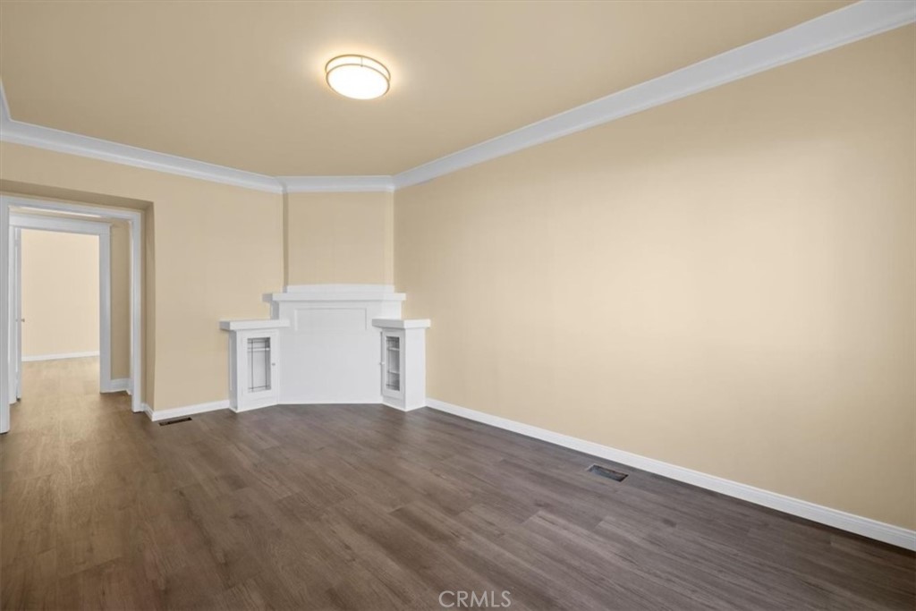 647 Shepard Street, San Pedro, CA 90731 | Compass