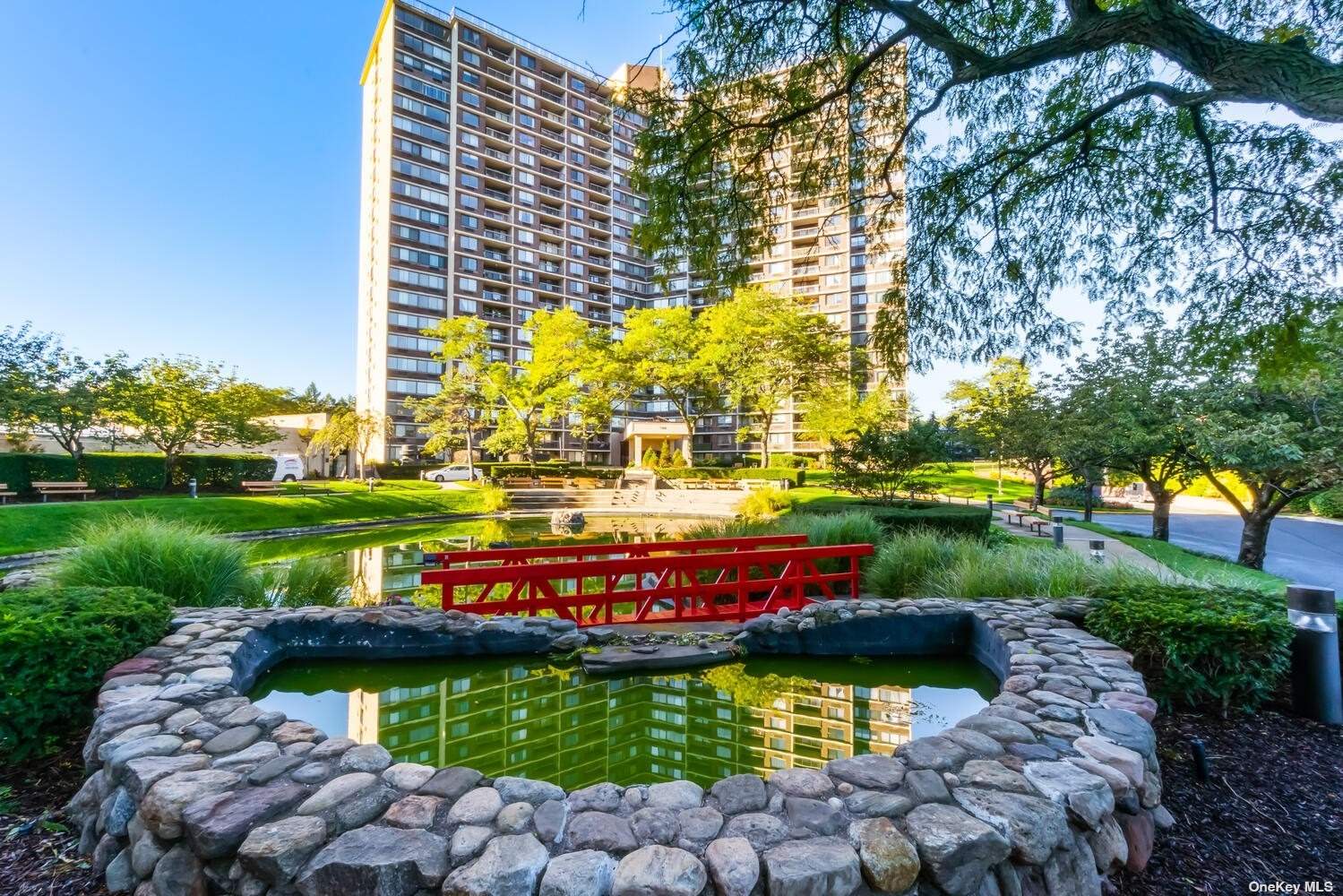 1 Bay Club Drive, Unit 5T | Compass