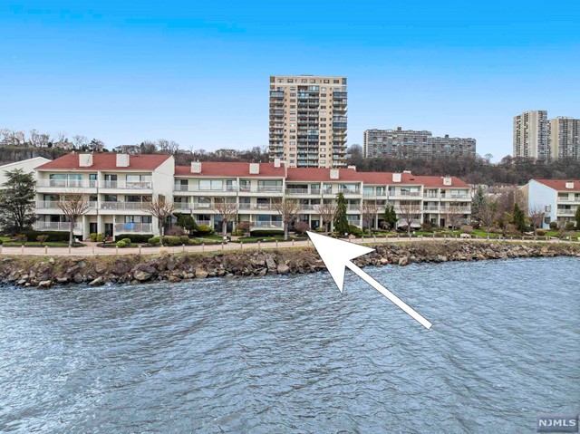 1225 River Road, Unit 11A, Edgewater, NJ 07020 | Compass