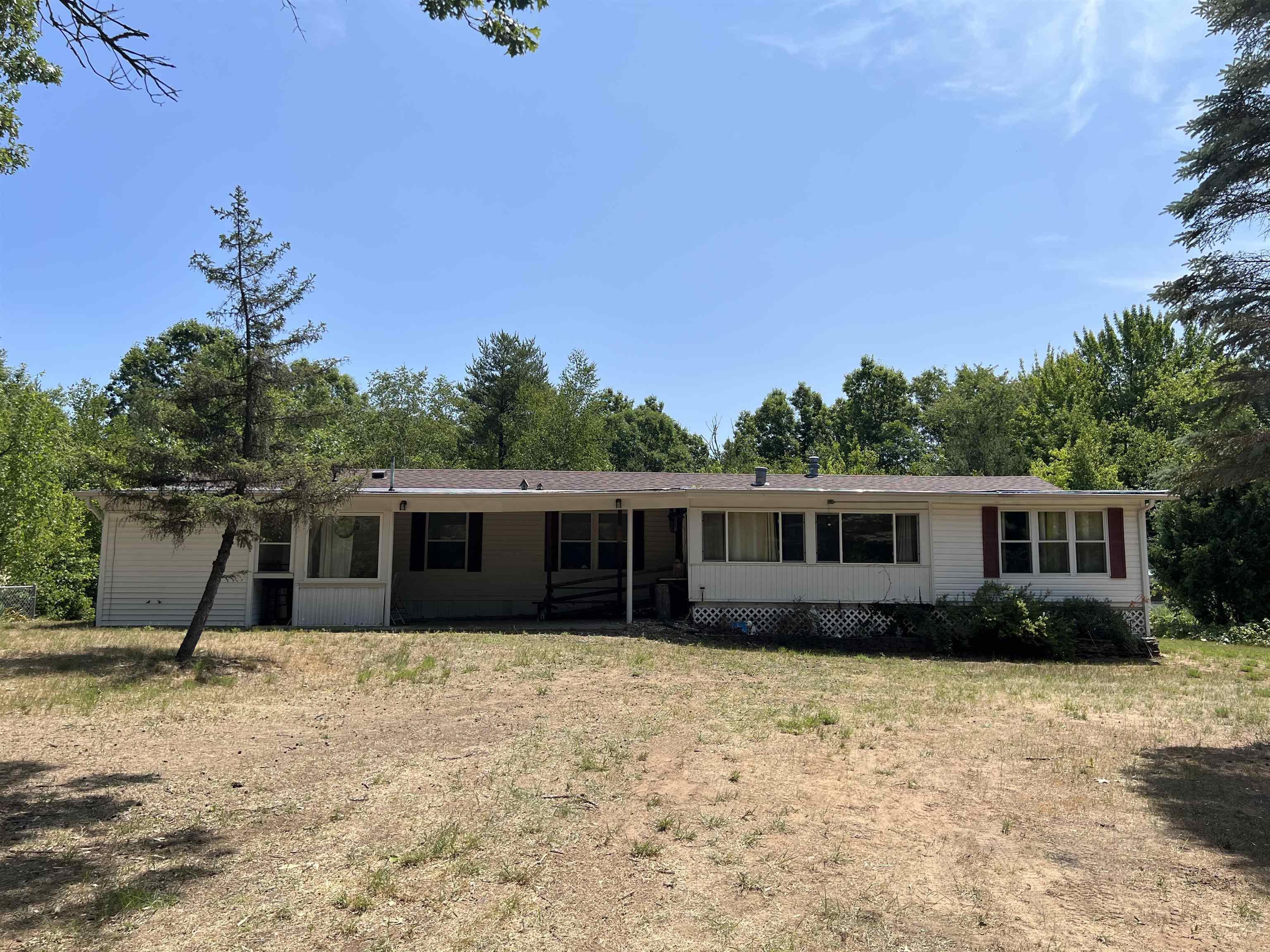 W1914 Amherst Drive, Lyndon Station, WI 53944 | Compass