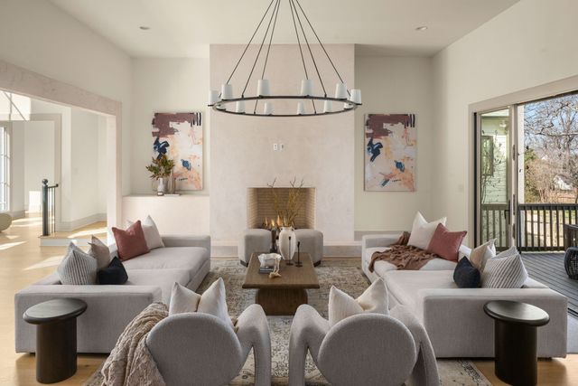 Katie Morrell, Real Estate Agent - Compass