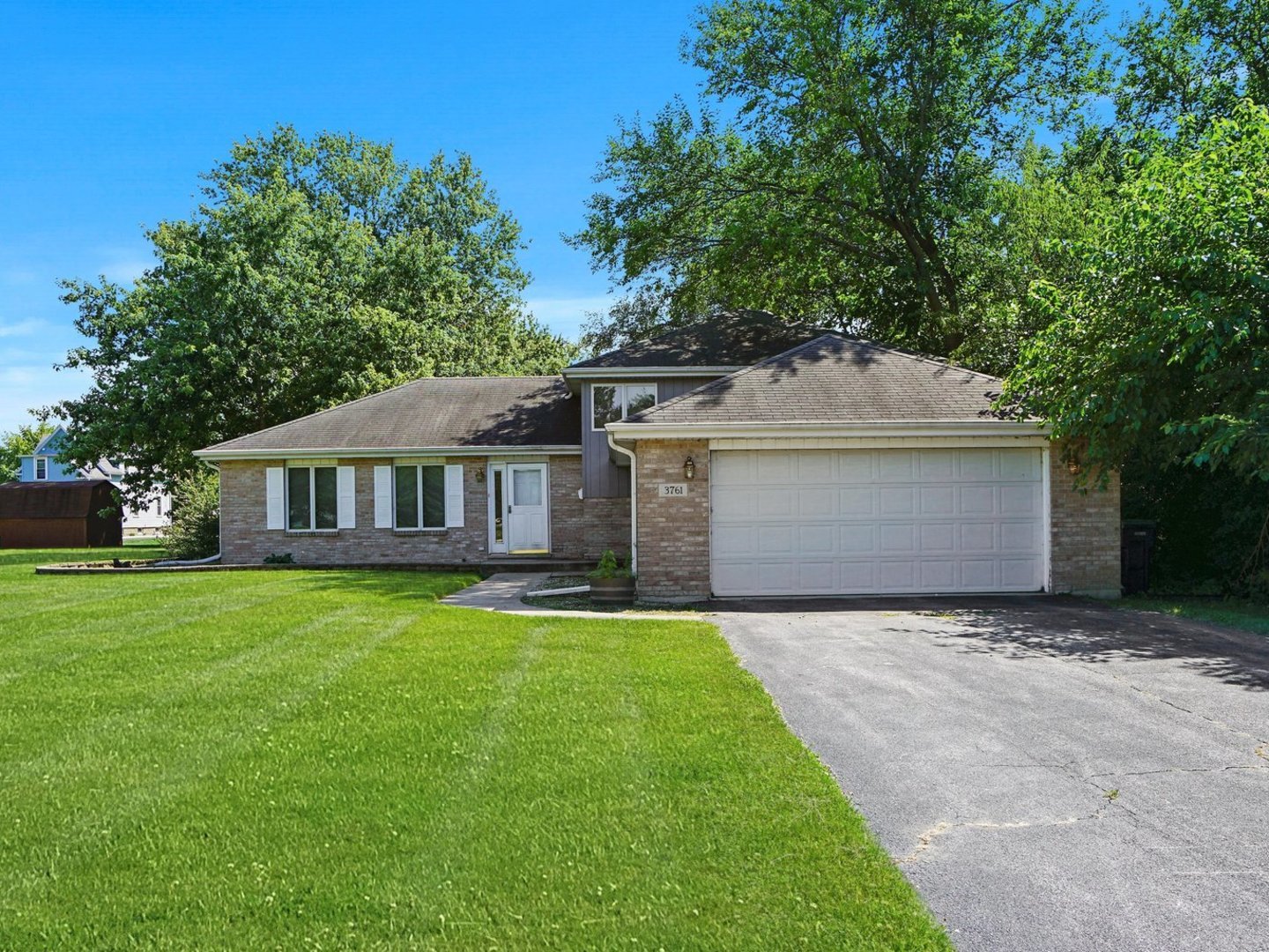 3761 213th Street, Matteson, IL 60443 | Compass