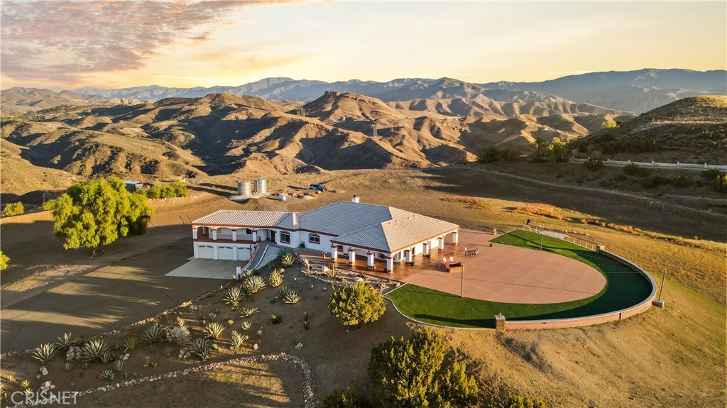 31800 Diamond View Lane, Agua Dulce, CA 91390 | Compass