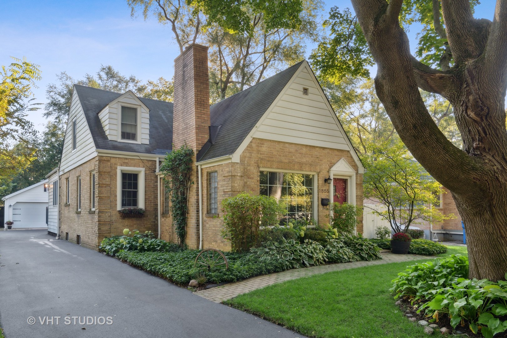 1855 Beverly Place, Highland Park, IL 60035 | Compass