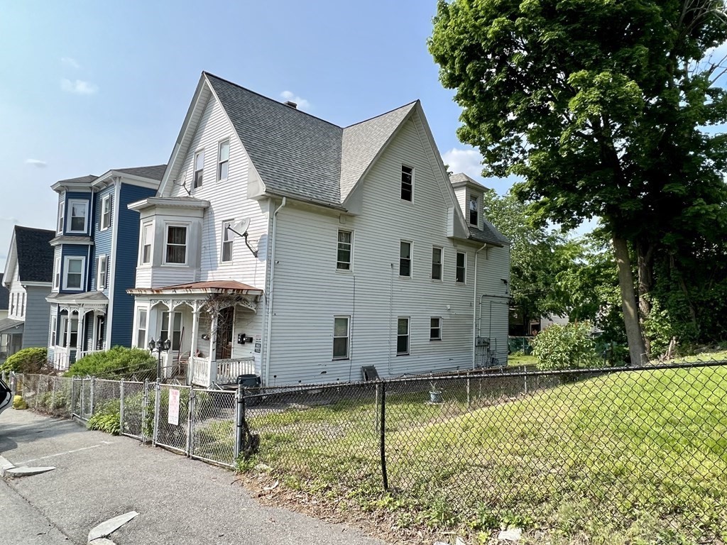 47 Fox Street, Worcester, MA 01604 | Compass