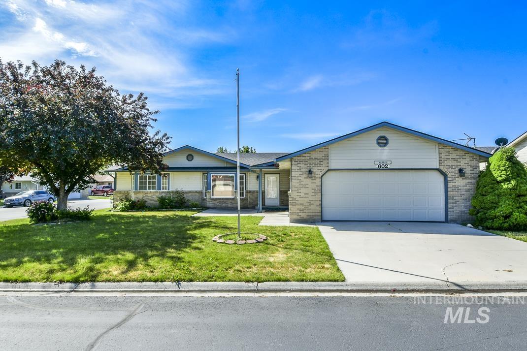 1100 Burnett Drive, Nampa, ID 83651 | Compass