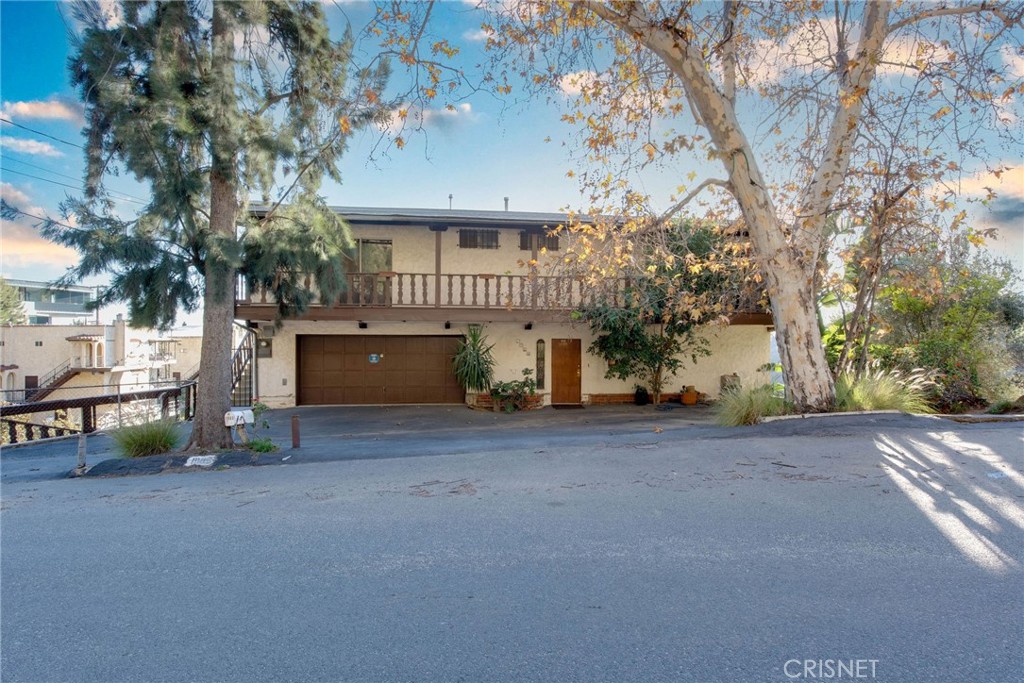 1985 Sunset Plaza Drive, West Hollywood, CA 90069 | Compass