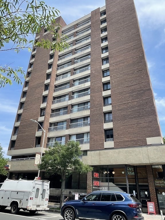 1105 Massachusetts Avenue, Unit 3F, Cambridge, MA 02138 | Compass