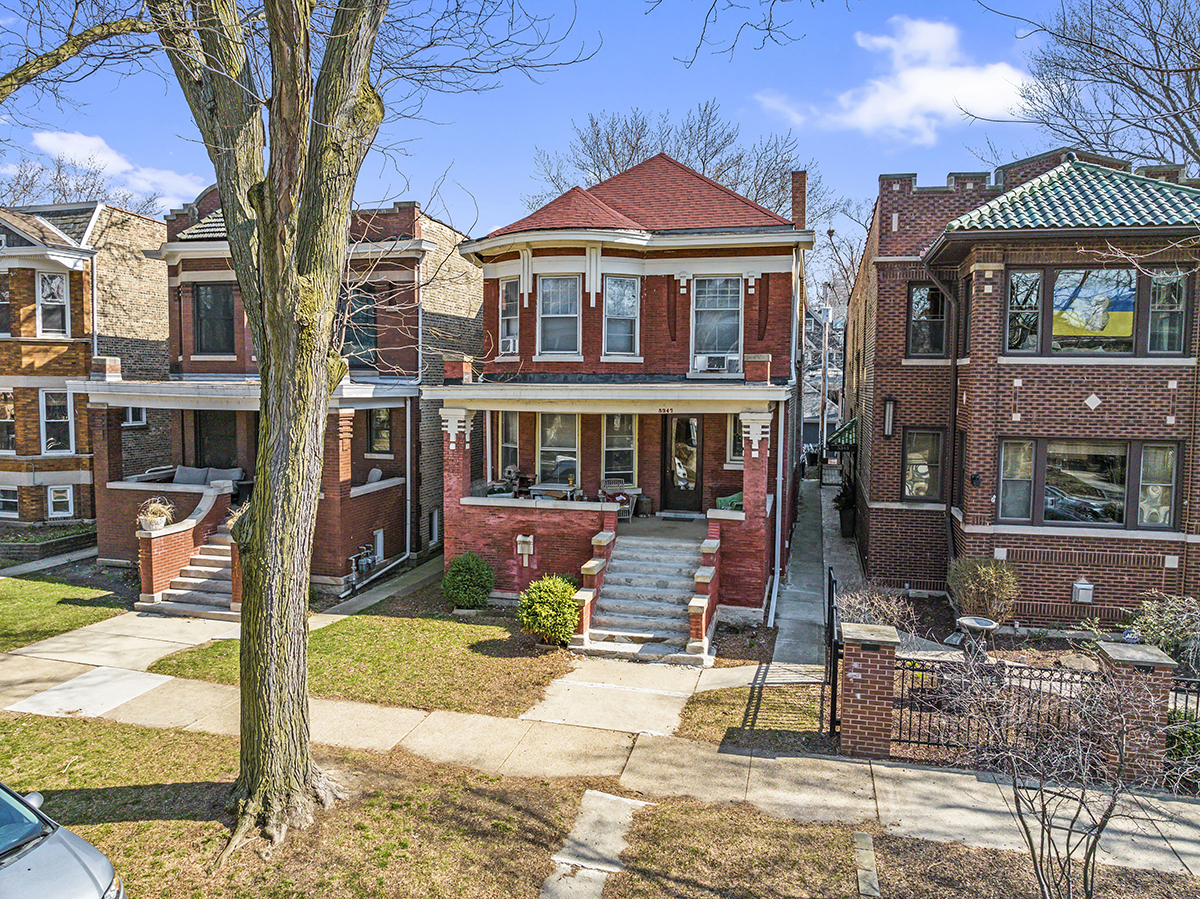 5347 North Wayne Avenue, Chicago, IL 60640 | Compass