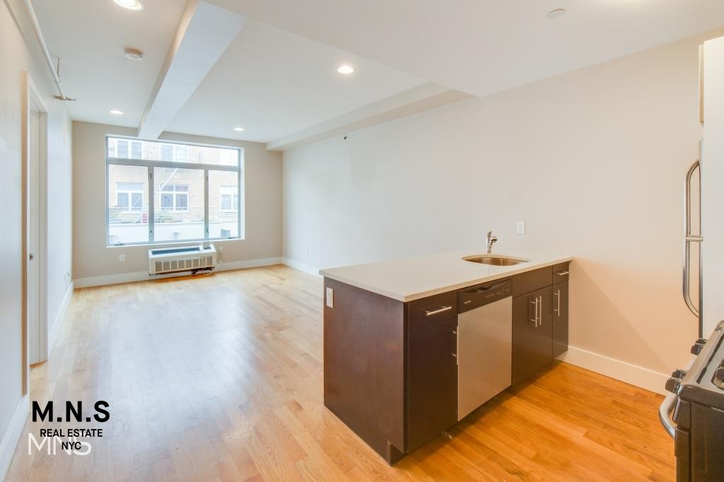 96 Steuben Street, Unit 6C, Brooklyn, NY 11205 | Compass
