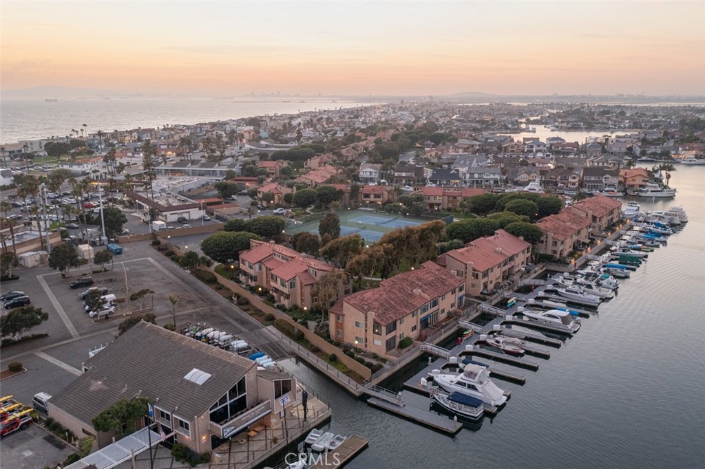 17178 Bluewater Lane, Huntington Beach, CA 92649 | Compass