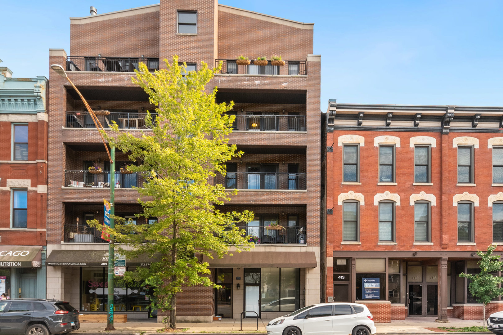 411 W North Ave, Unit 4W, Chicago, IL 60610 | MLS #12098613 | Compass
