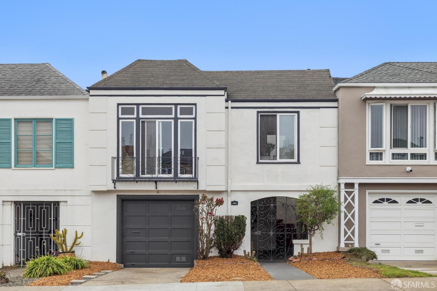 141 Meadowbrook Dr, San Francisco, CA 94132
