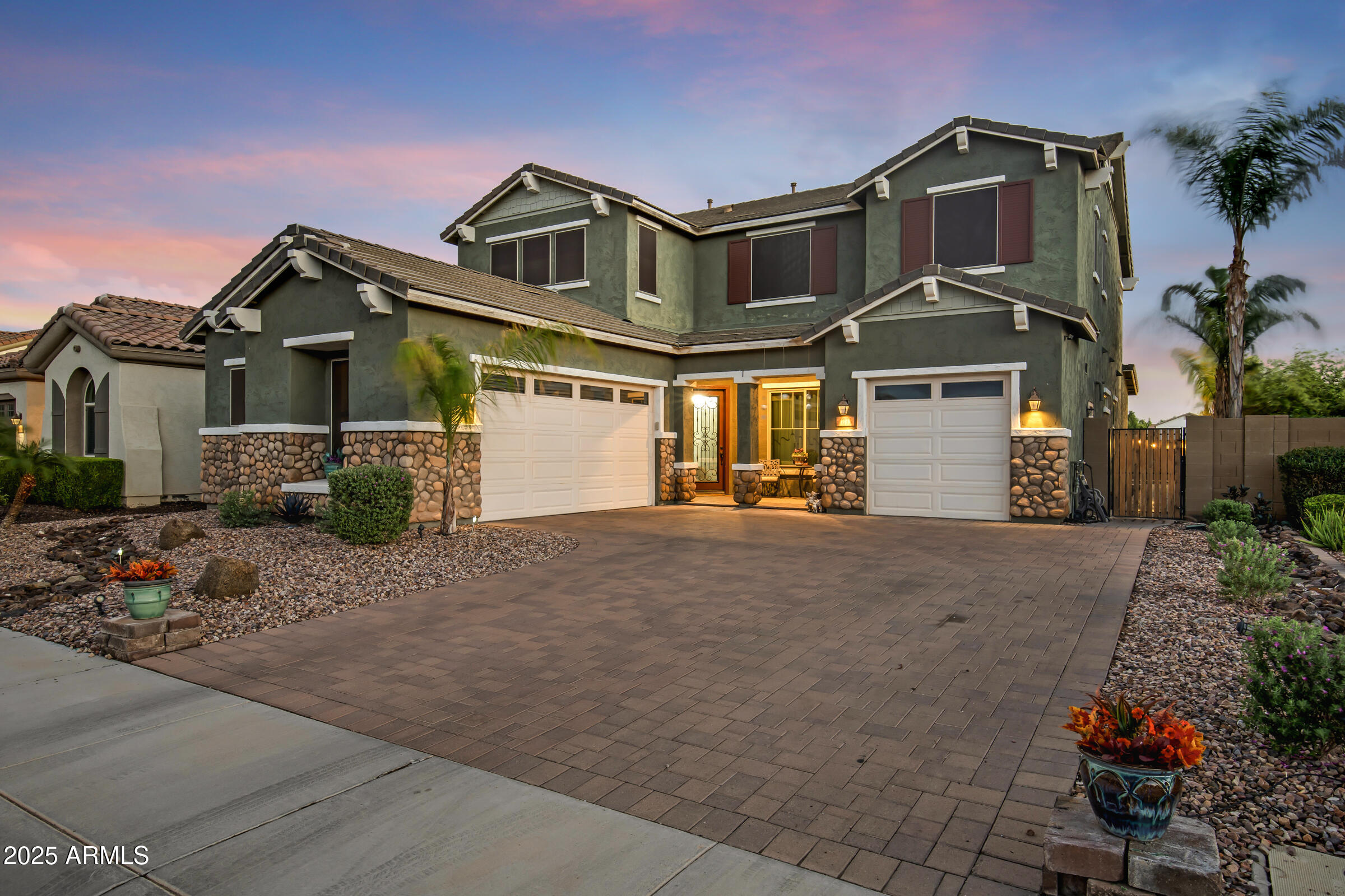1895 E Crescent Way, Chandler, AZ 85249 | MLS #6933762 | Compass