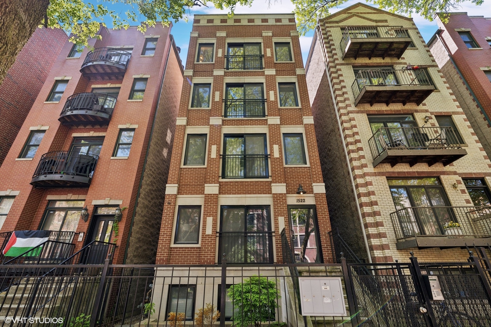 1522 North Hudson Avenue, Unit 4, Chicago, IL 60610 | Compass