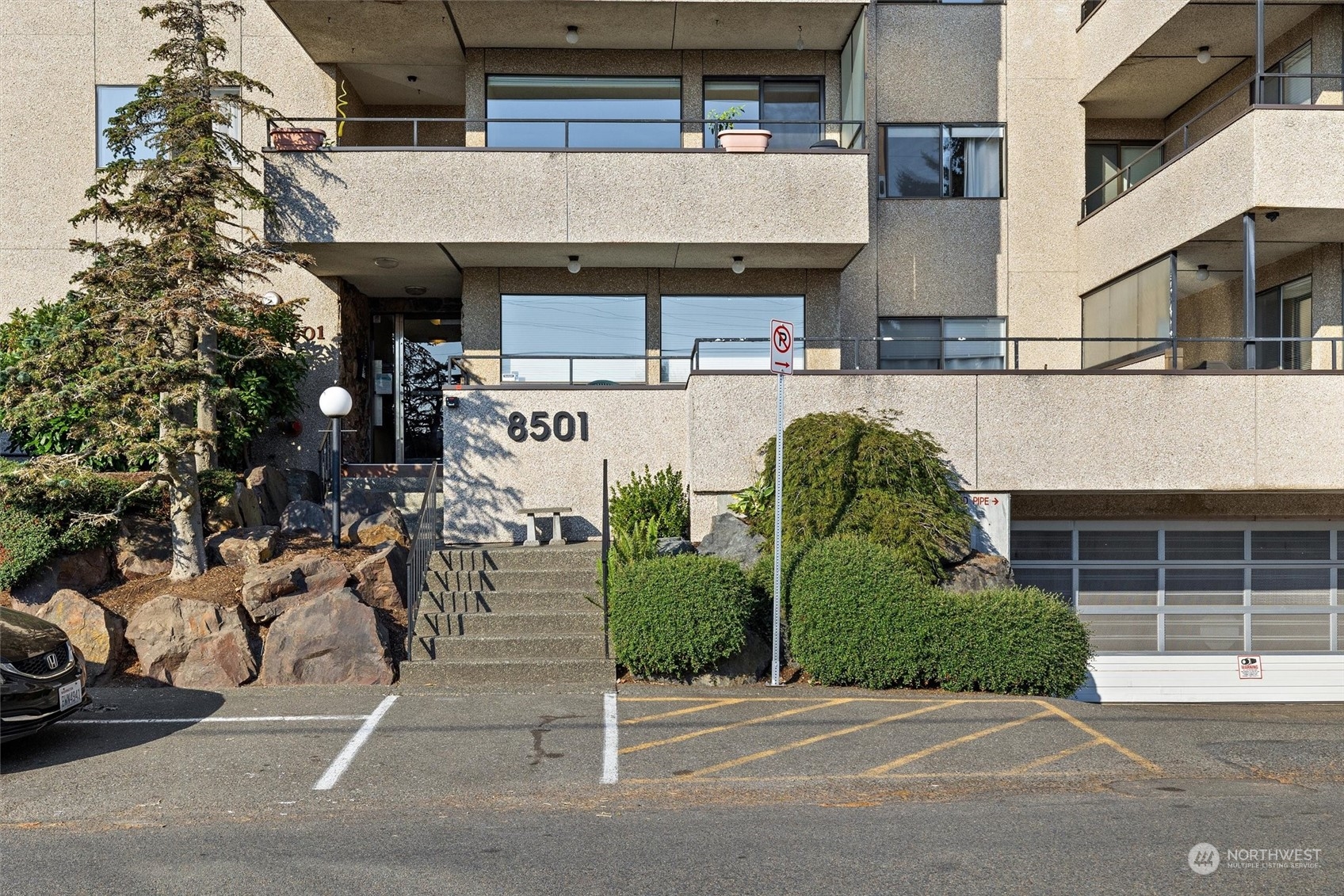 8501 12th Ave NW, Unit B1, Seattle, WA 98117 | MLS #2000422 | Compass