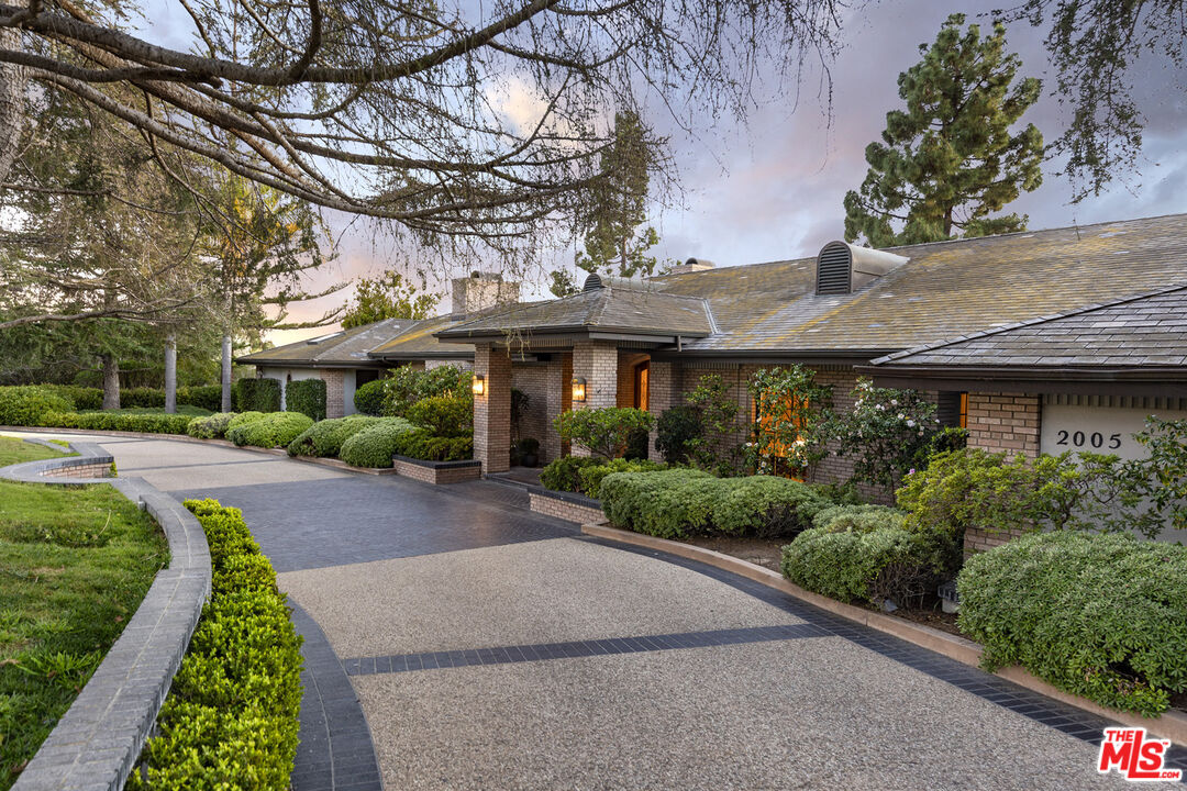 2005 Birnam Wood Drive, Montecito, CA 93108 | Compass