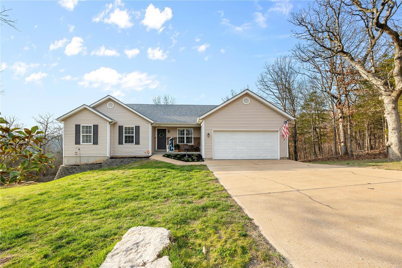 1429 Emily Lane, Festus, MO 63028 | Compass