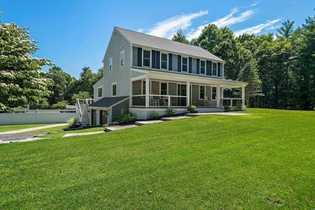 18 Mattakeesett Street, Norwell, MA 02061 | MLS #73193998 | Compass