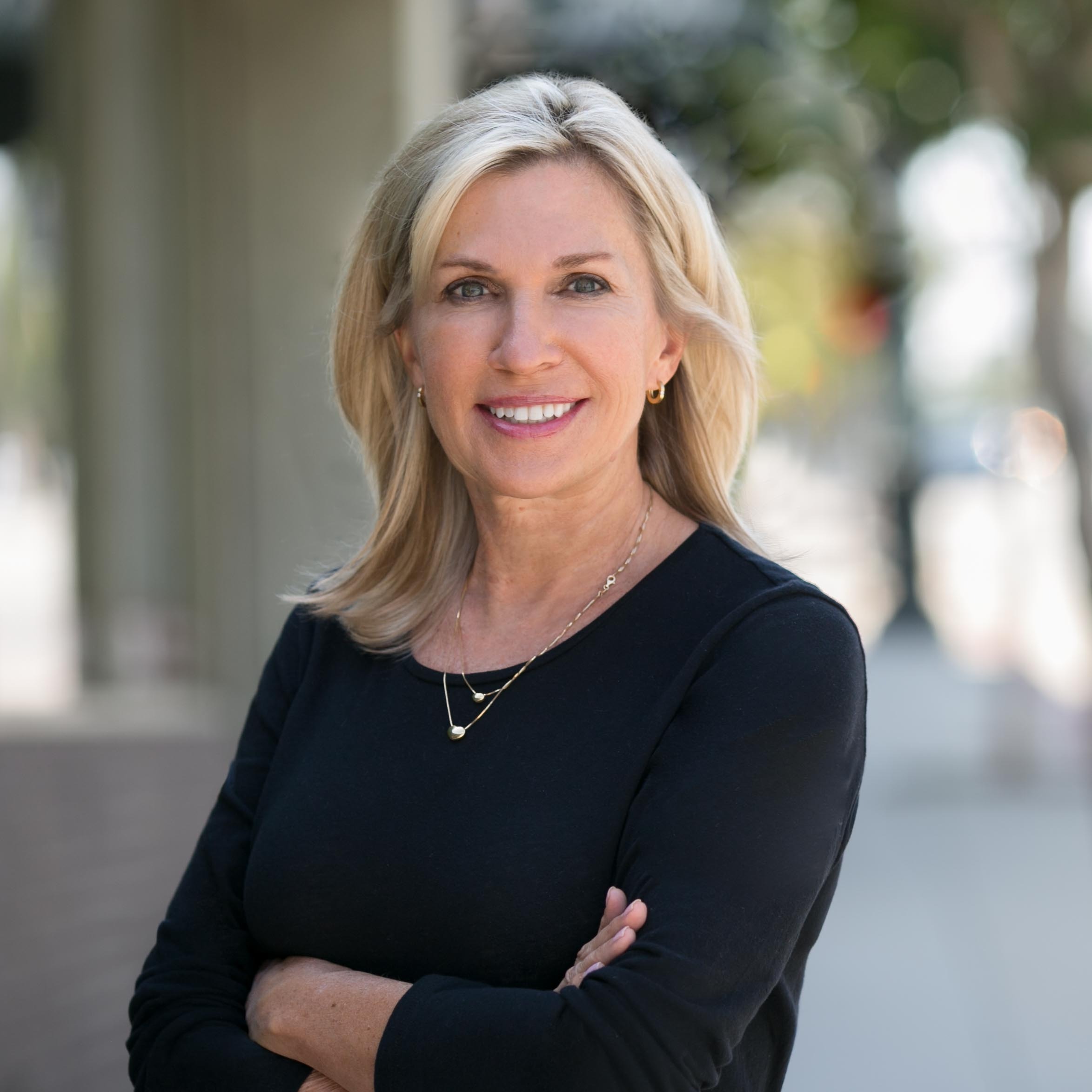 Beatrice Harendza, Real Estate Agent - Compass