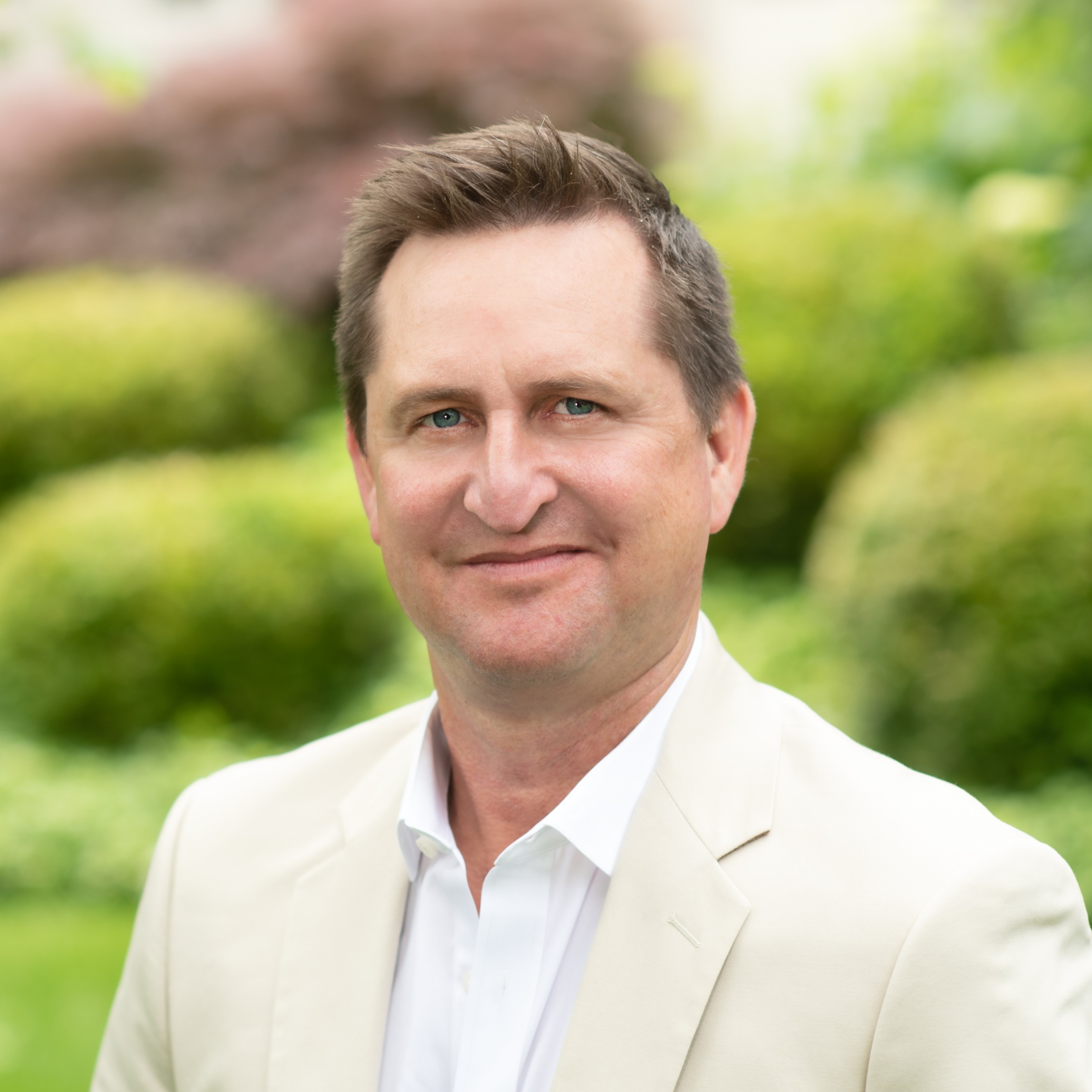 Northfield Agents, 156 Compass Real Estate Agents - Compass