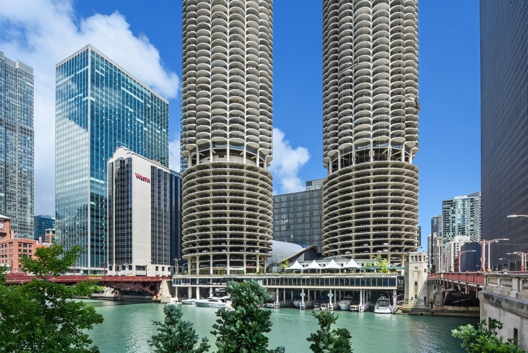 300 N State St in Chicago, IL | Compass