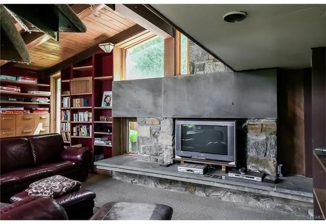 17 Pinecrest Drive, Hastings-on-Hudson, NY 10706 | Compass