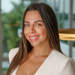 Camila Canepa, Real Estate Agent - Compass