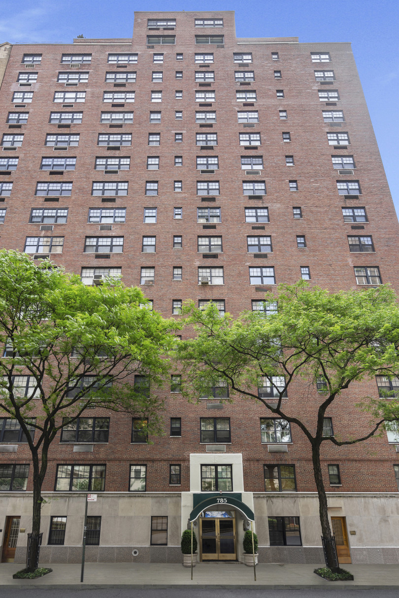 785 Park Ave in Manhattan, NY | Compass