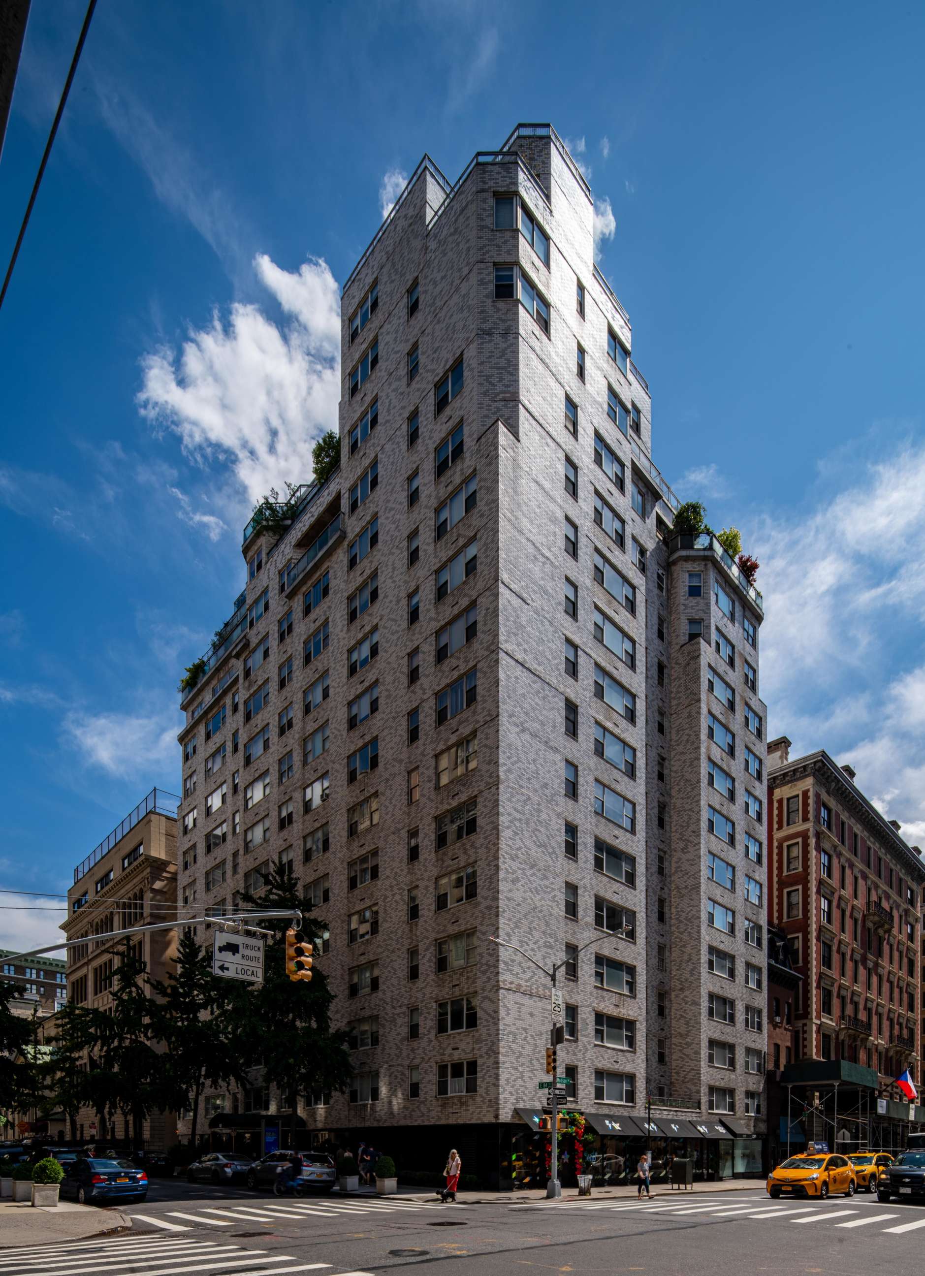 40 E 84th St at 40 E 84th St - Manhattan, NY | Compass