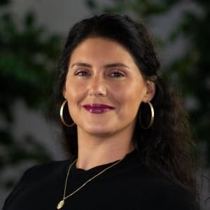 Alicia Thomas, Real Estate Agent - Compass