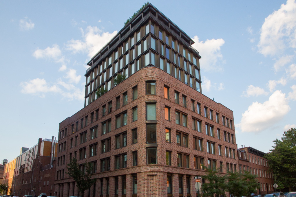 100 Barrow at 100 Barrow St - Manhattan, NY | Compass